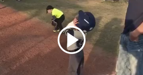 Tee-ball player gets on base, displays showstopping dance moves