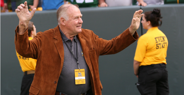 Jerry Kramer shows off Hall of Fame jacket