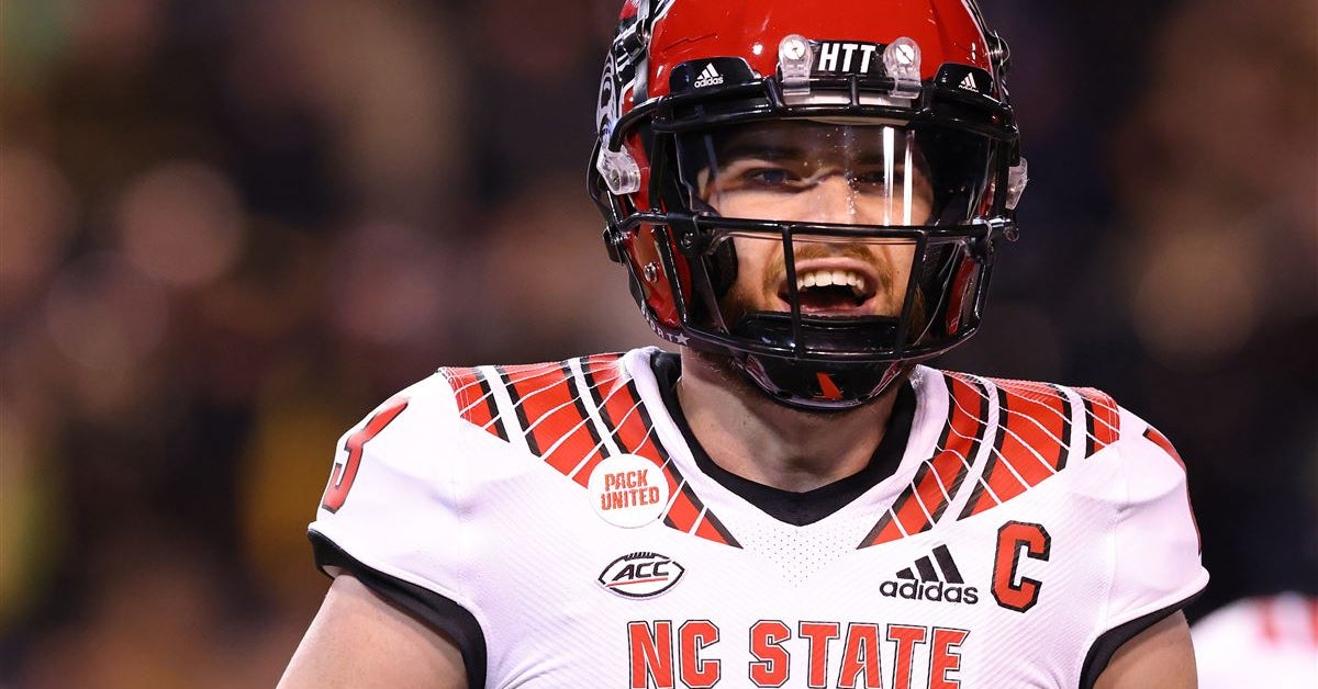 Stoops: Kentucky 'hit a home run' with Devin Leary