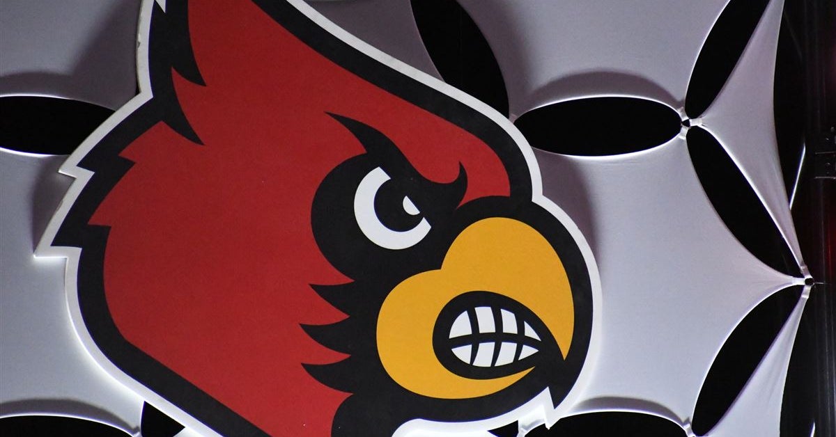 2026 DL Samuel Roseborough receives Louisville offer