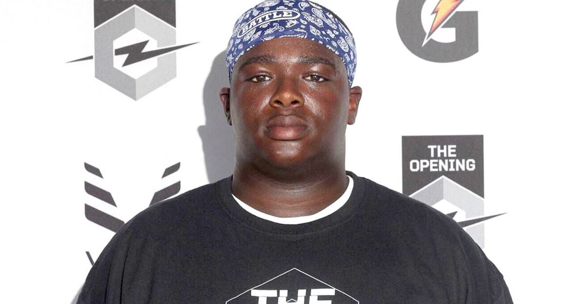 OT Harris staying grounded after A&M extends second SEC offer