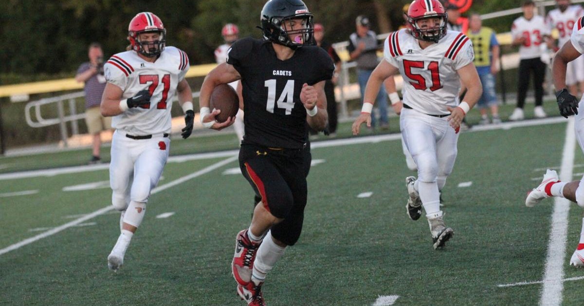 In-State three-star LB Karson Sharar commits to Iowa