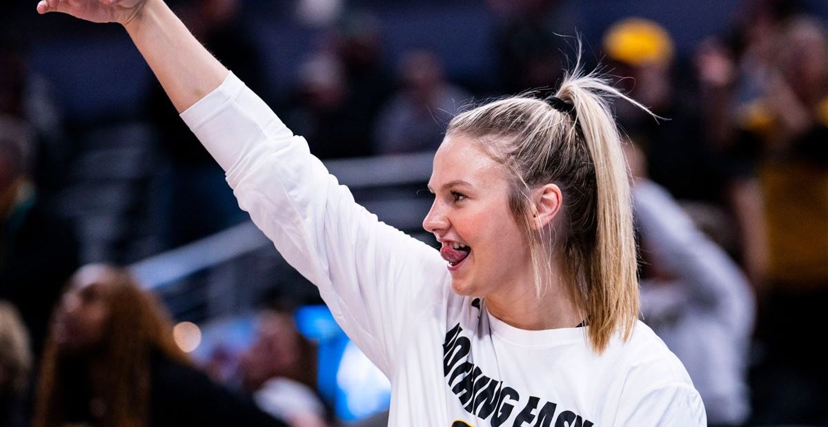 Iowa Women's Basketball: Breaking down the Hawkeyes' current roster ...