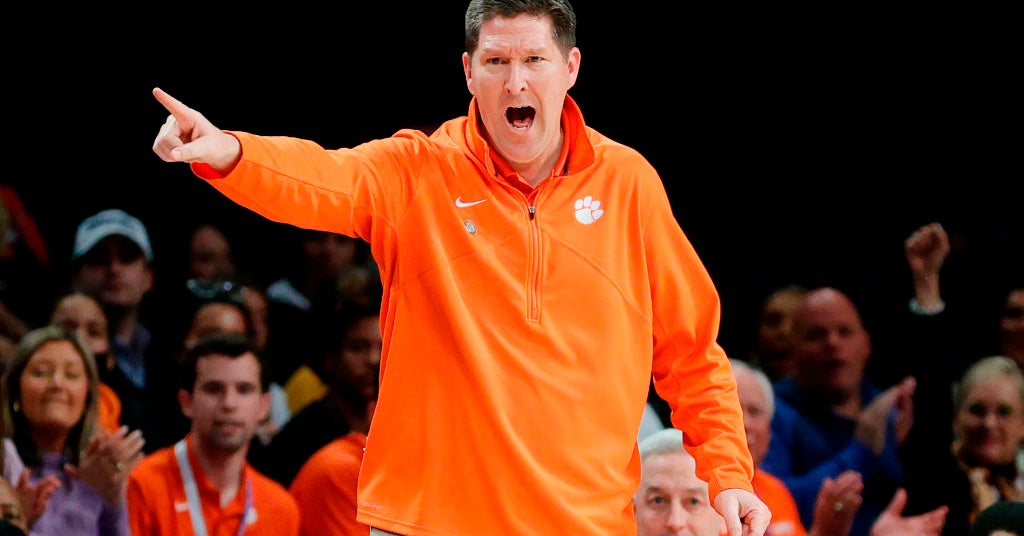 Clemson basketball coach Brad Brownell stunned after 'brutal' loss to ...