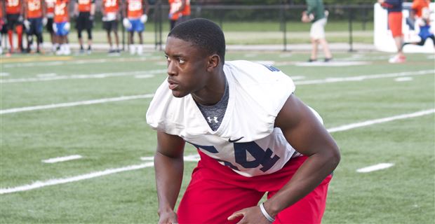 LB Marc Mondesir breaks out at Illini camp