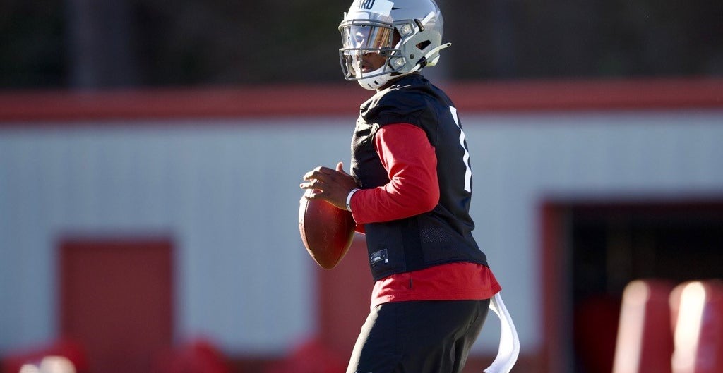 QB Cameron Ward lives up to the hype on Day 1 of WSU's spring ball