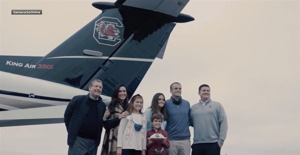 WATCH: Tanner greets Beamer family at Columbia airport