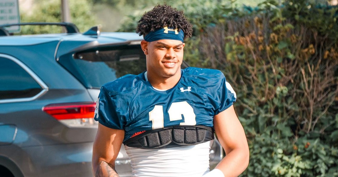 Former Irish Receiver Chris Finke Shouts Out Holden Staes in Weekly ...