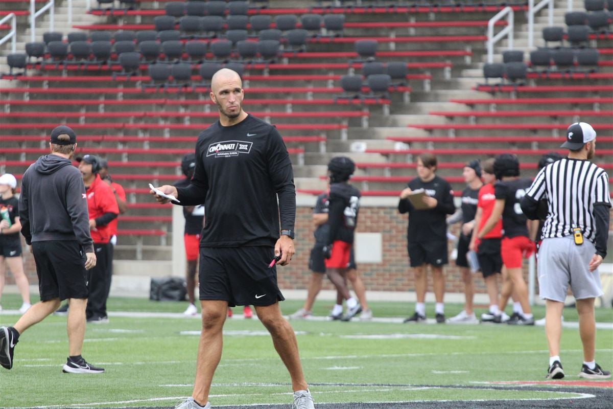 Pete Thomas breaks down Cincinnati's QBs