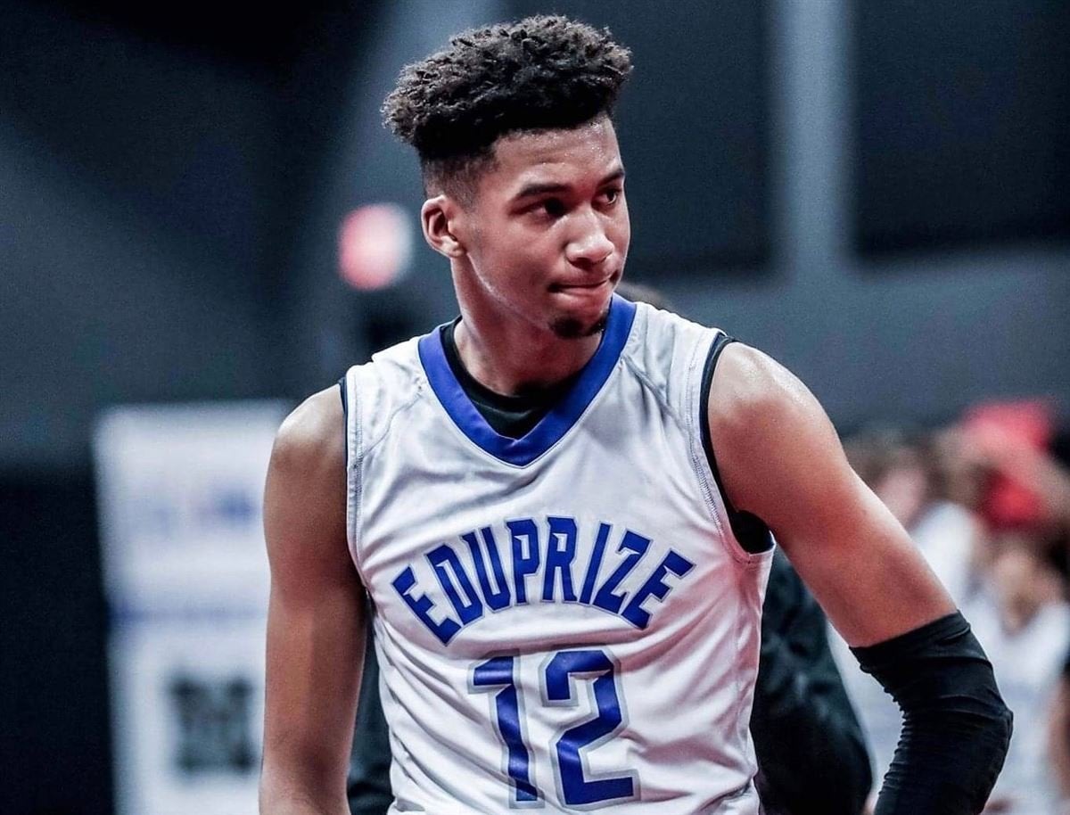 Top 2020 Basketball Target Shon Robinson Pledges to Ole Miss