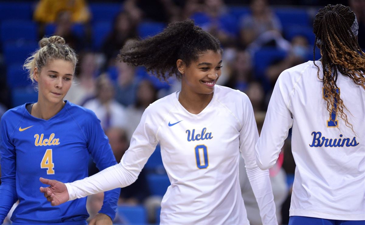 Photos: Women's Volleyball gets its first home win of the season over ...