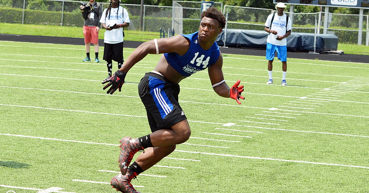 NSD SPOTLIGHT: Daniel Young Signs with Texas