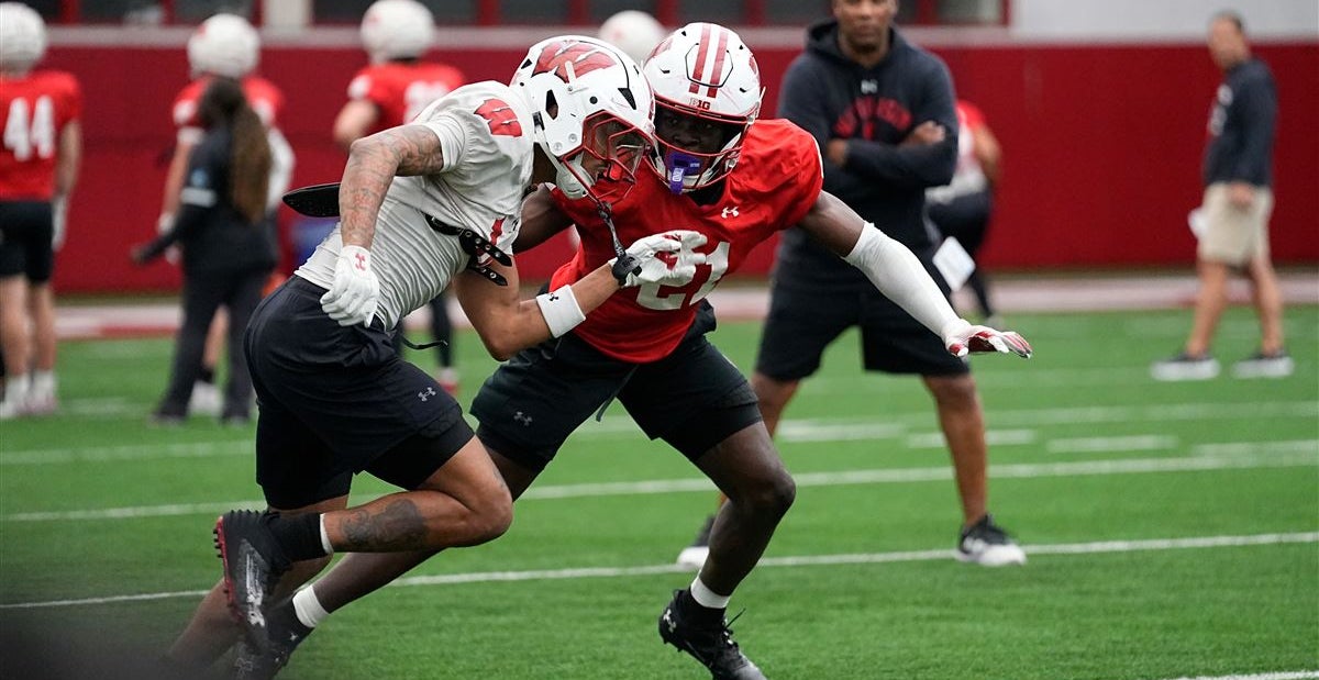 Key Wisconsin Badgers: No. 21 - Junior CB Geimere Latimer