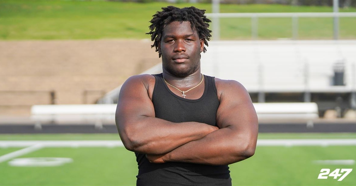 In-state DL Xavier Ukponu building a "great relationship" with Texas A ...