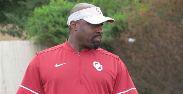 Ruffin's Coaching Experience Will Help OU Move To 4-3 Front