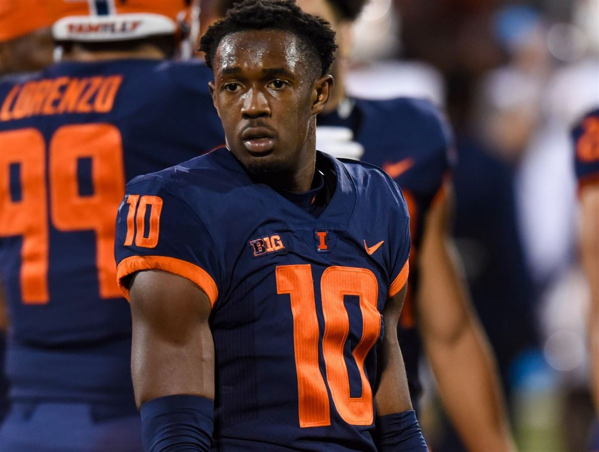 Taz Nicholson stepping up as Illini starting cornerback: 'I want to ...