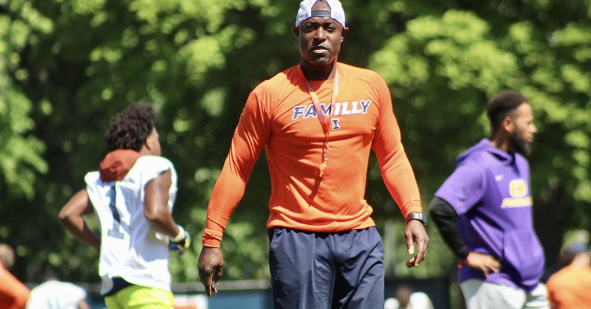 JUST IN: Illini RBs coach Cory Patterson leaving for Purdue staff