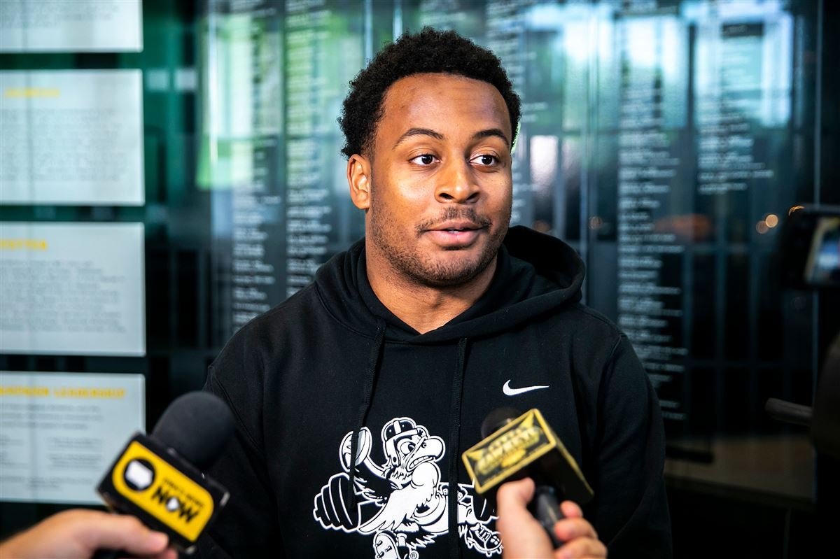 Iowa linebacker Nick Jackson forgoes NFL Draft; will return to Iowa for ...