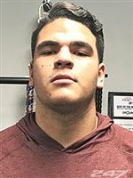 2019 4* OT Jason Rodriguez Commits to USC : r/CFB