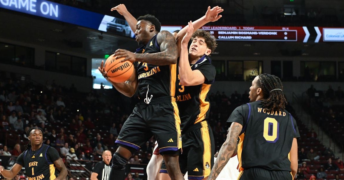 ECU done in by 17-0 run in road loss at South Carolina
