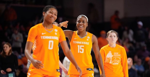 Favor Ayodele enters transfer portal