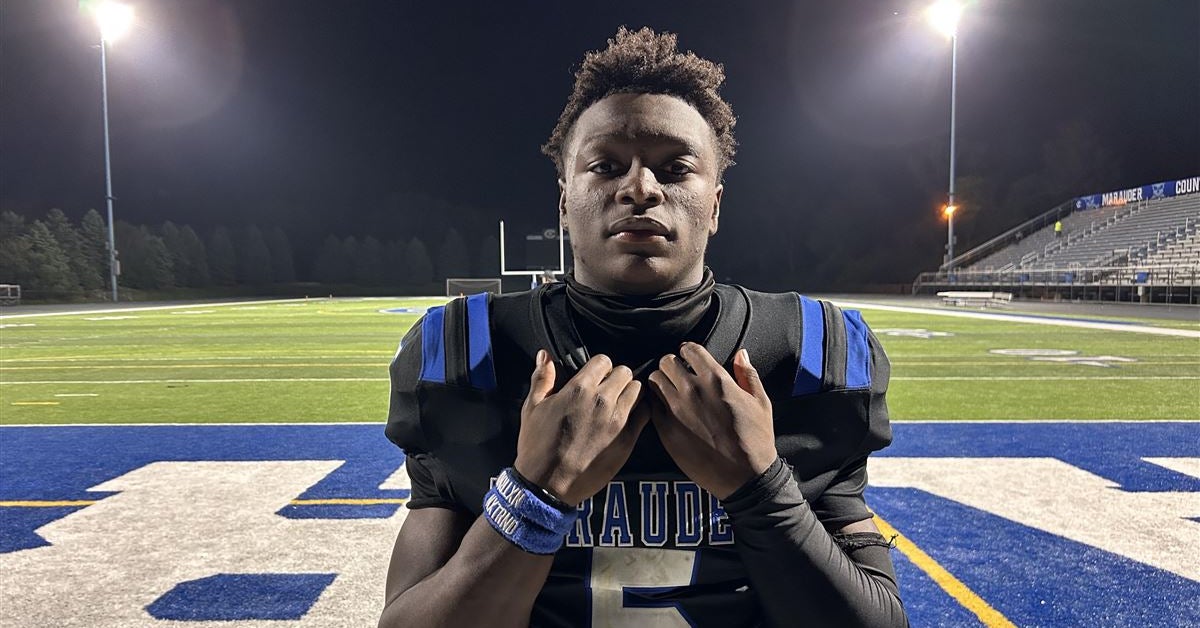 RB Izaiah Wright sets West Virginia official