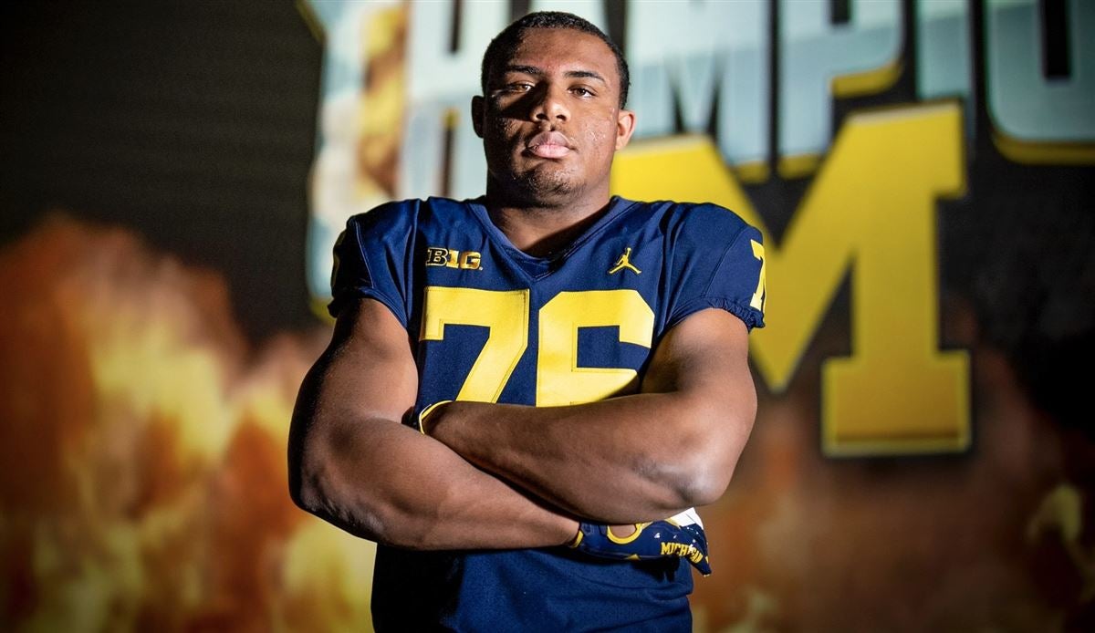 VIP: 2024 Wrestler/DL Dillan Johnson enjoys weekend trip to Michigan