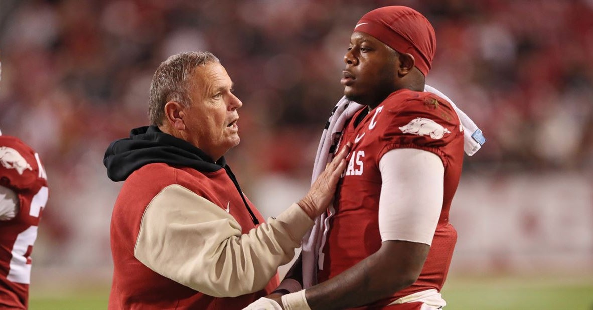 Coaches, players describe impact of KJ Jefferson on Razorbacks