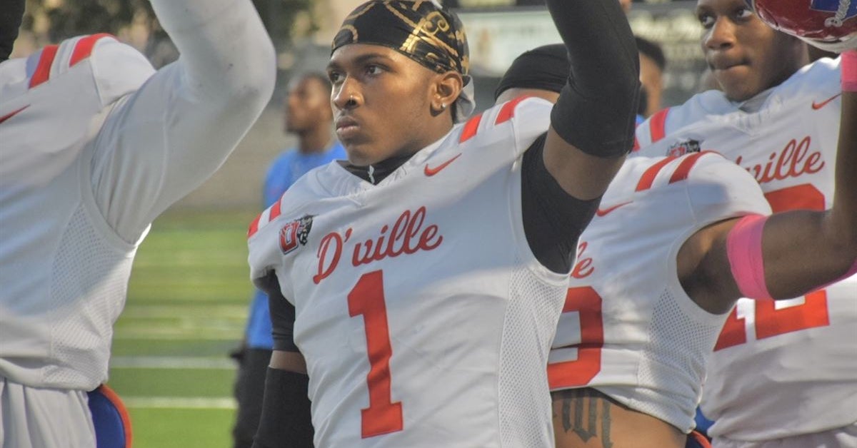 Five-star WR Dakorien Moore watches Oregon's offense put on a show in ...
