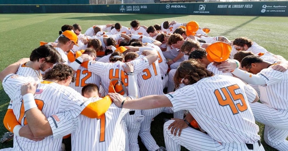 INSTANT TAKEAWAYS: Blake Burke leads Vols to win over Charleston Southern