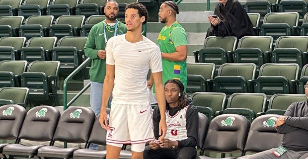 Settle and Thweatt return, Berry and Okpomo out against Tulane