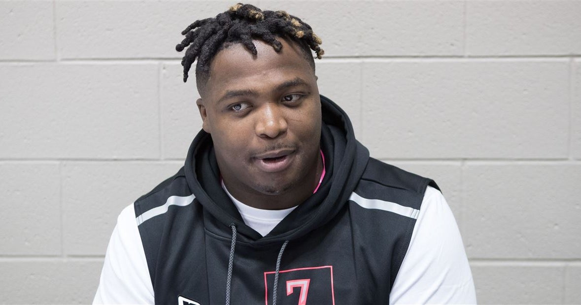 Former Husker Carlos Davis makes 53-man roster