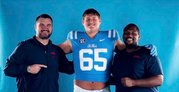 Will Composite four-star offensive tackle Connor Howes flip from ...
