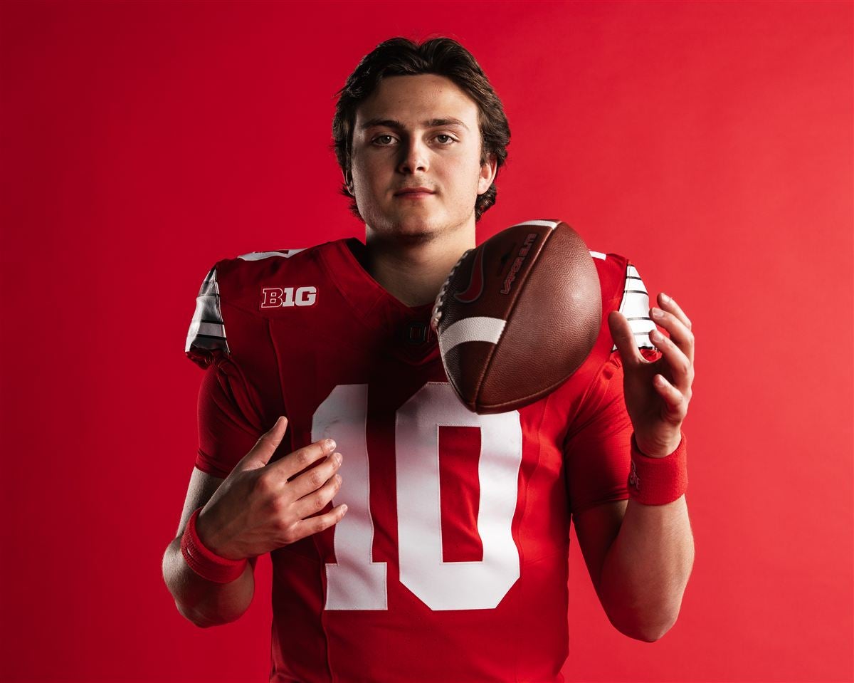 LOOK: Gray stripes return to Ohio State's 2026 jerseys
