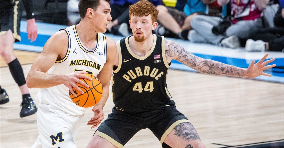 Purdue center Will Berg to enter transfer portal