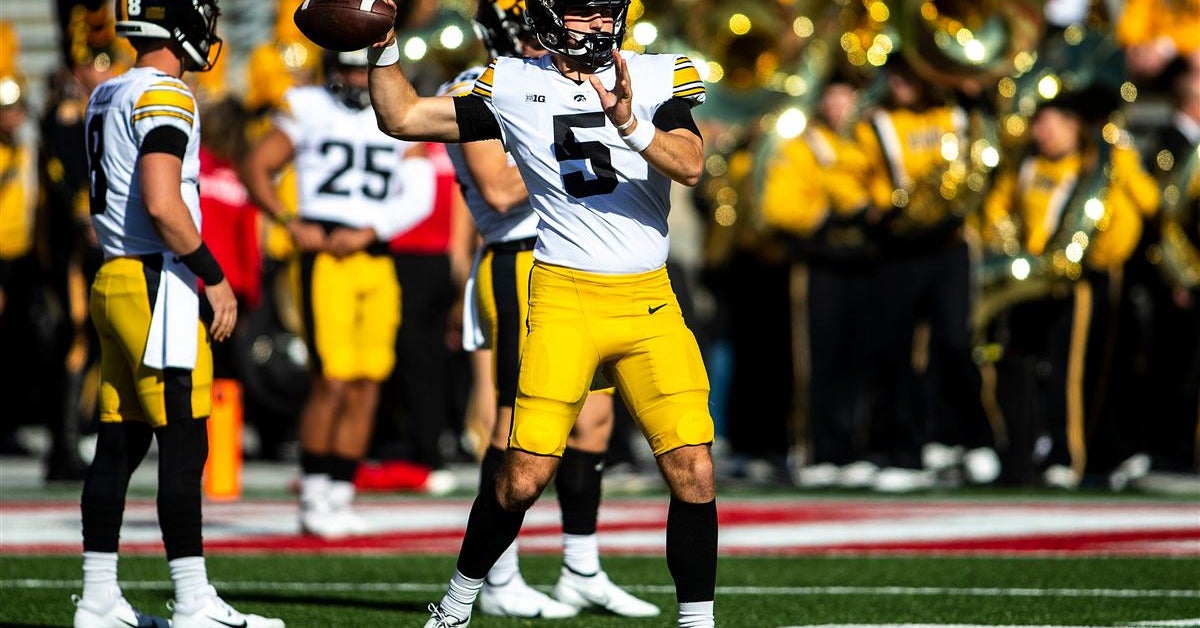Iowa QB Joe Labas on his first career start: 'It means a lot'