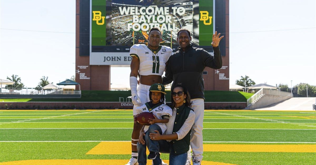 JUCO linebacker Keaton Thomas commits to Baylor