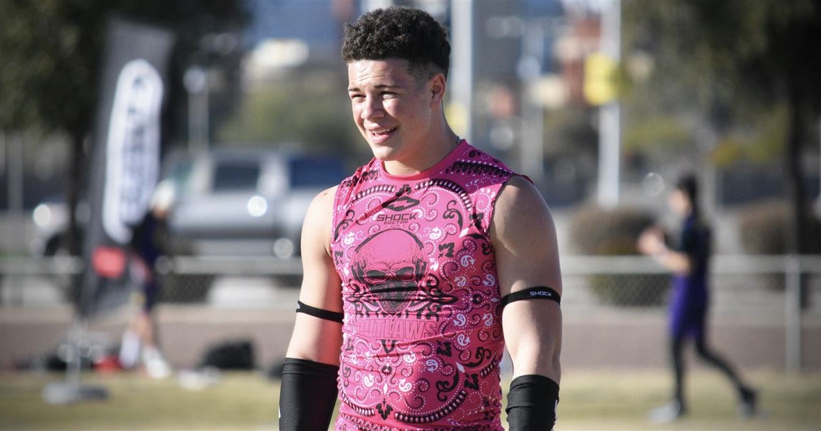 LB Cade Uluave plans more offseason visits