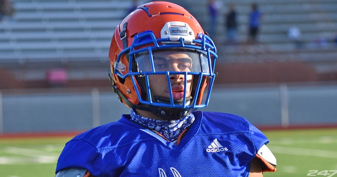 A closer look at the recruitment of 2023 CB Caleb Presley