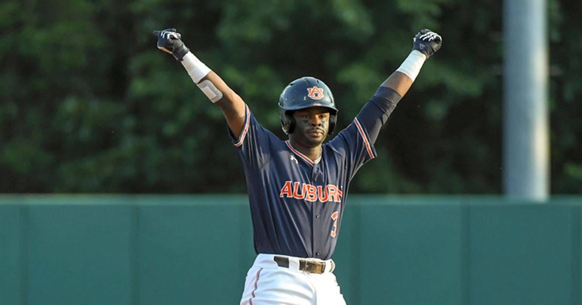 Anthony MVP and 5 AU Teammates Make Baseball All-Regional Team