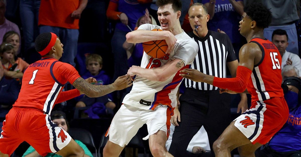 Florida Gators basketball: Colin Castleton holds off NBA Draft, returns ...
