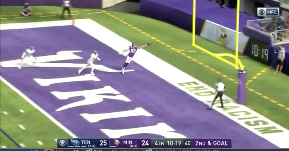 WATCH: Kyle Rudolph makes highlight reel one-handed TD catch