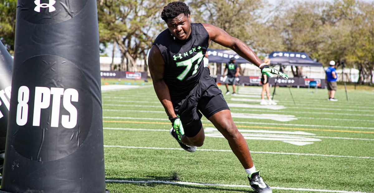 5-star DL Armondo Blount is reclassifying to the 2024 recruiting class