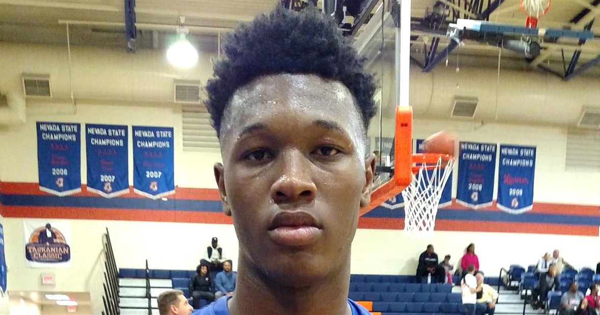 Raiquan Gray impresses at Tarkanian Classic