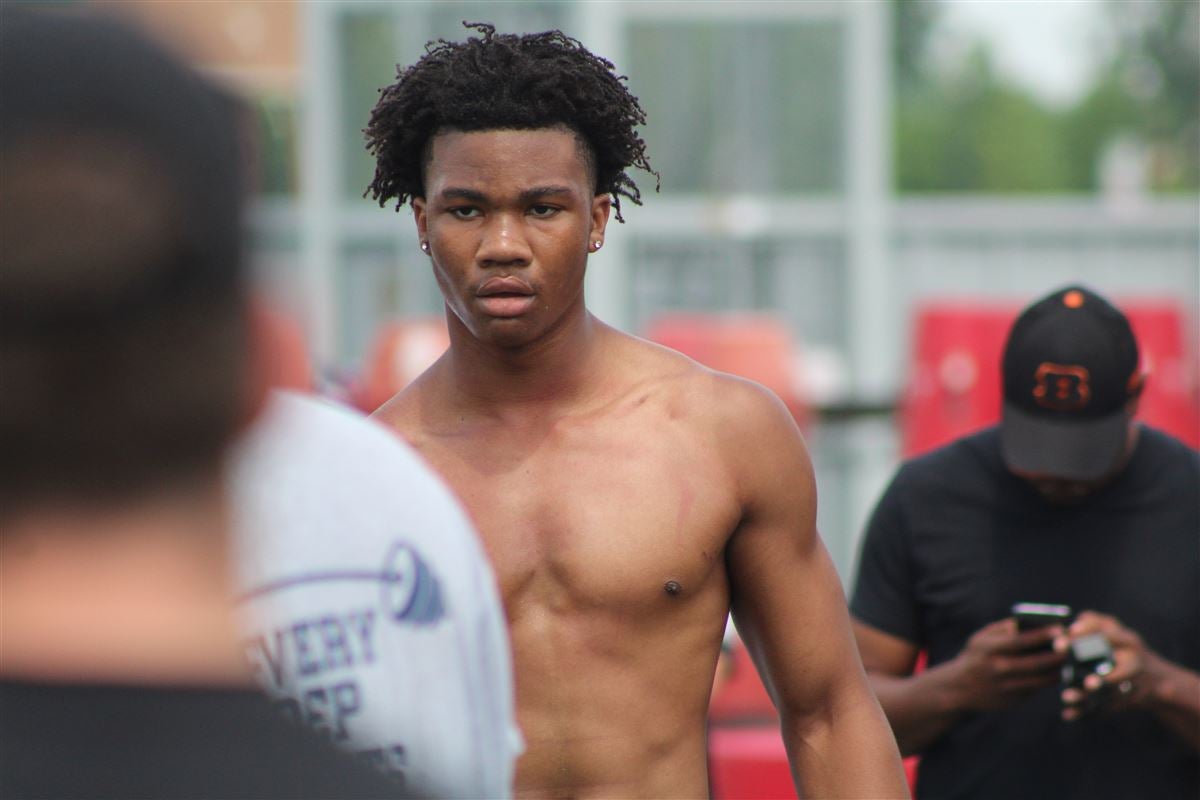 Versatility is the name of the game for newly-minted 5-star edge Dylan ...