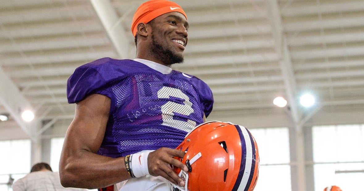 Kelly Bryant recaps Arkansas official visit