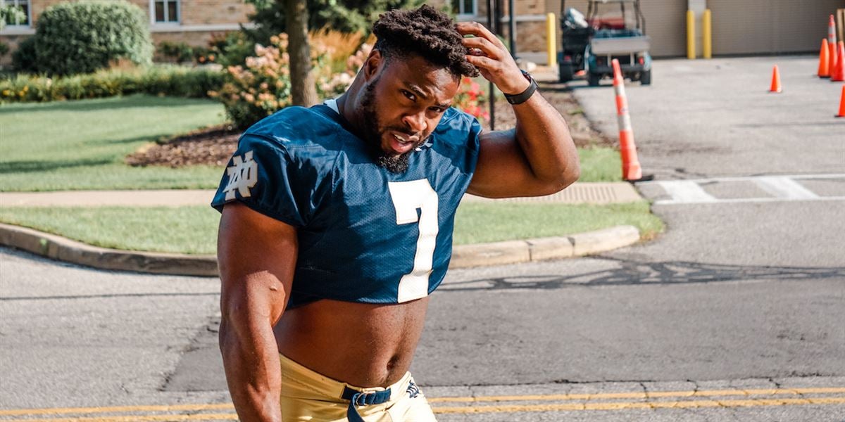 WATCH: Audric Estime scores for the Fighting Irish vs. Central Michigan