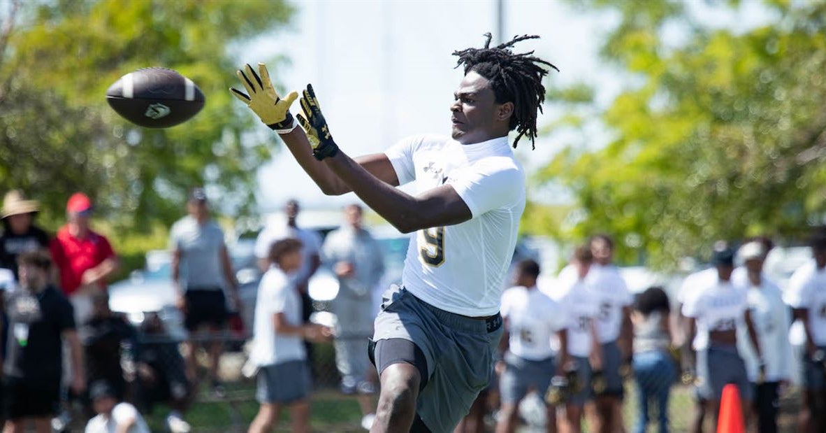 UCLA Football Commitment Analysis: 2026 Receiver Santana Carlos