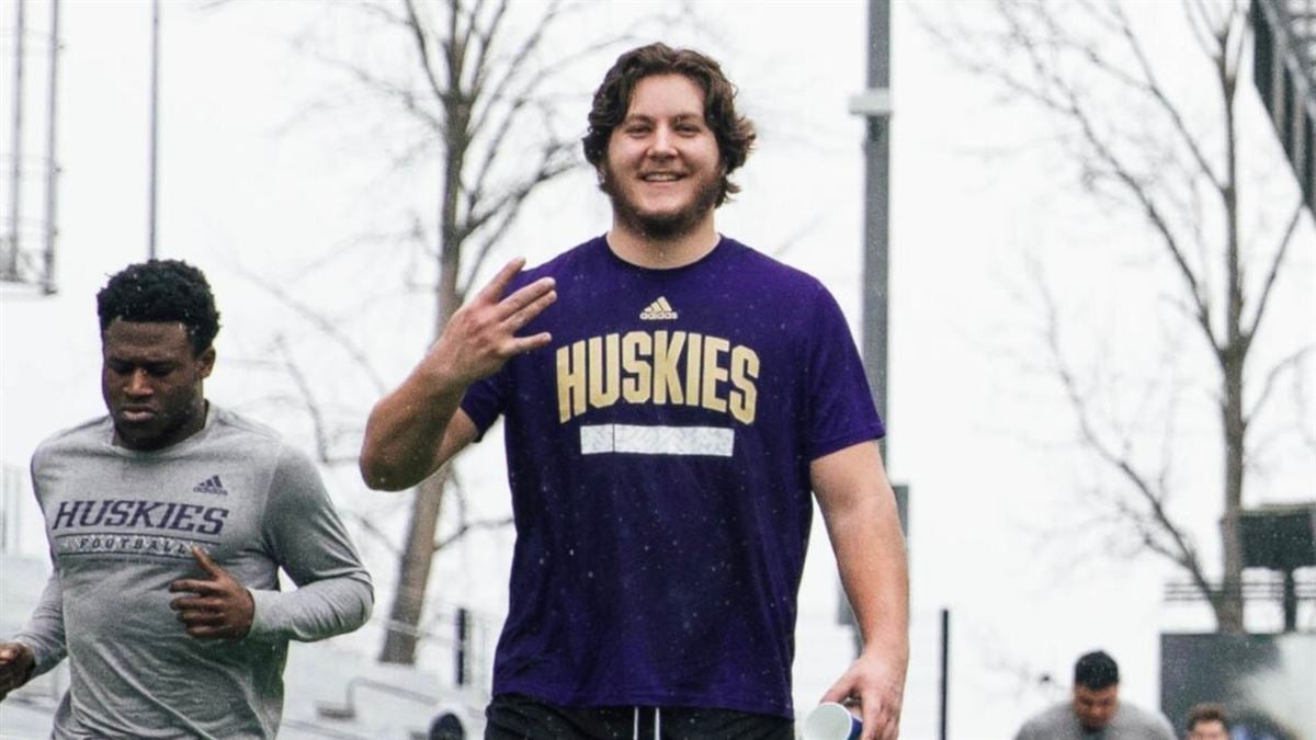 Washington Redshirt Review: OL Zachary Henning