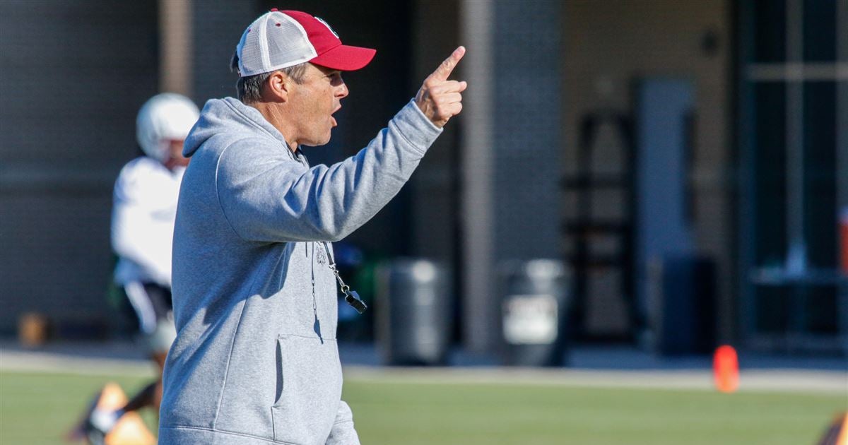 South Carolina football: Shane Beamer reveals spring standouts, talks ...